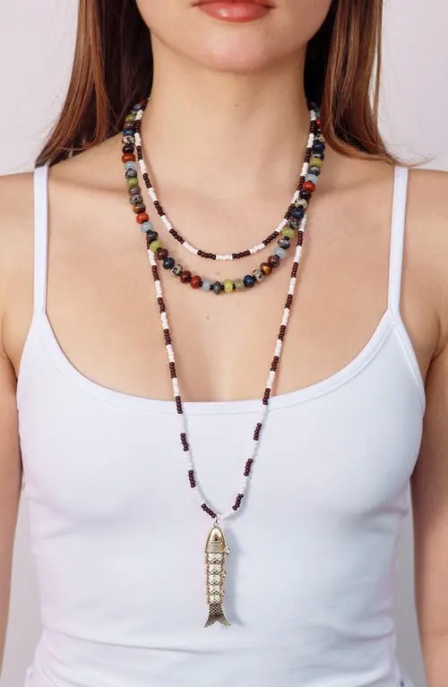 PETIT MOMENTS Bait Pendant Necklace