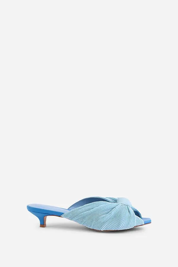 Intentionally Blank Curfew Knotted Mules - Blue