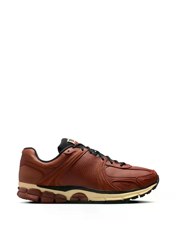 Nike Zoom Vomero 5 Sneakers