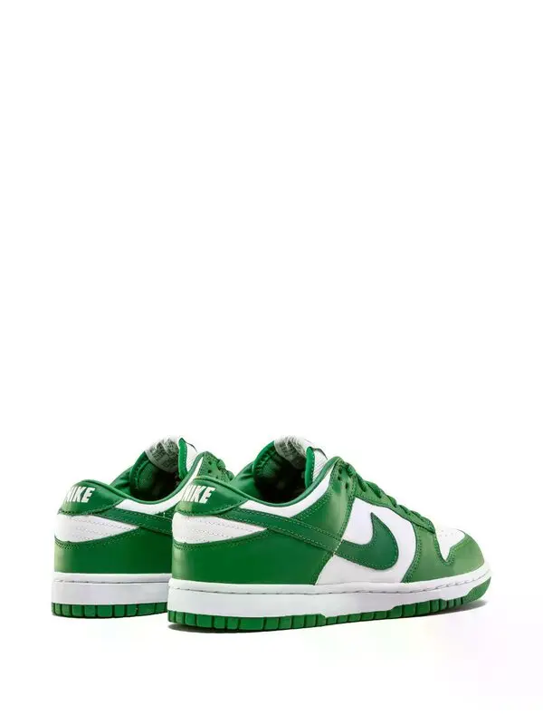 Nike Dunk Low Sneakers - Green