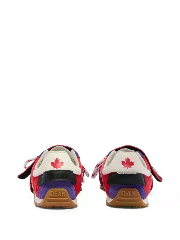Dsquared2 Dc-642 Maple Leaf Detail Sneakers - Purple