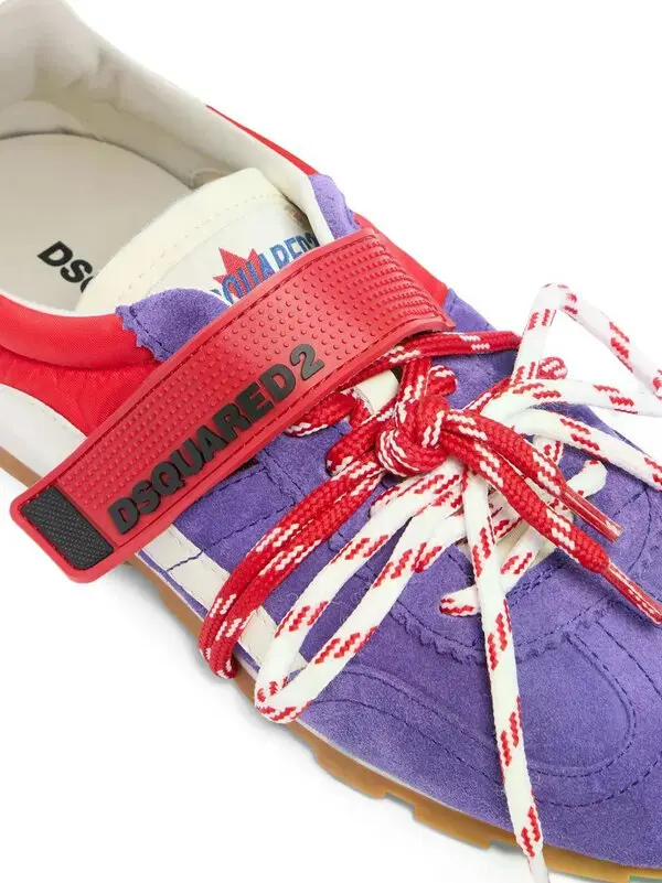 Dsquared2 Dc-642 Maple Leaf Detail Sneakers - Purple