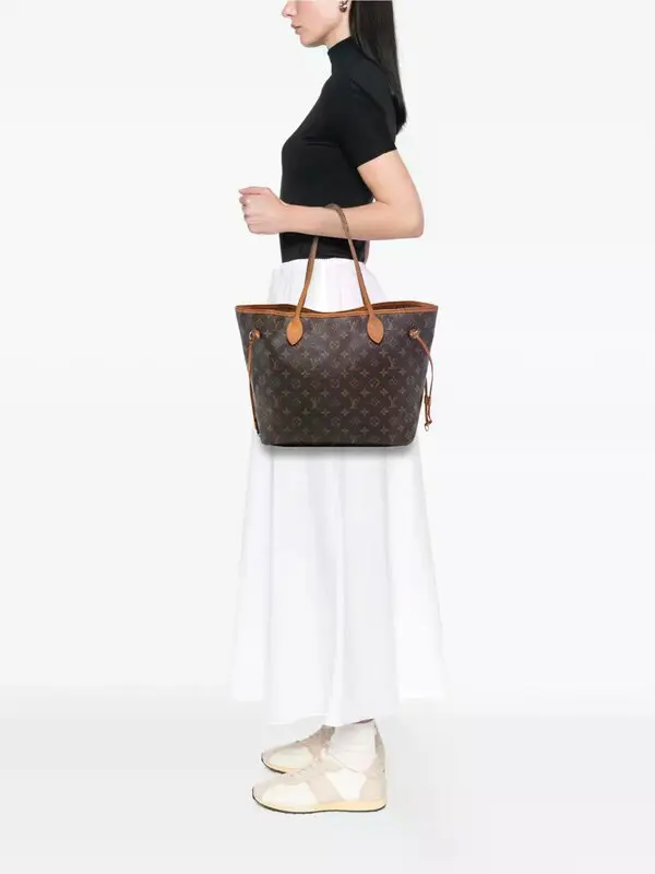 LOUIS VUITTON 2012 Monogram Neverfull Mm Tote Bag - Brown