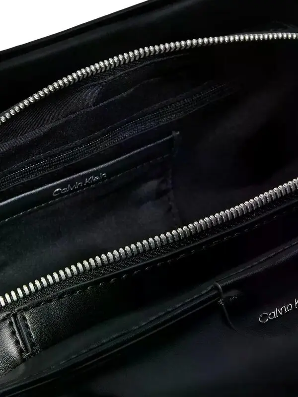 Calvin Klein Logo-detail Shoulder Bag - Black