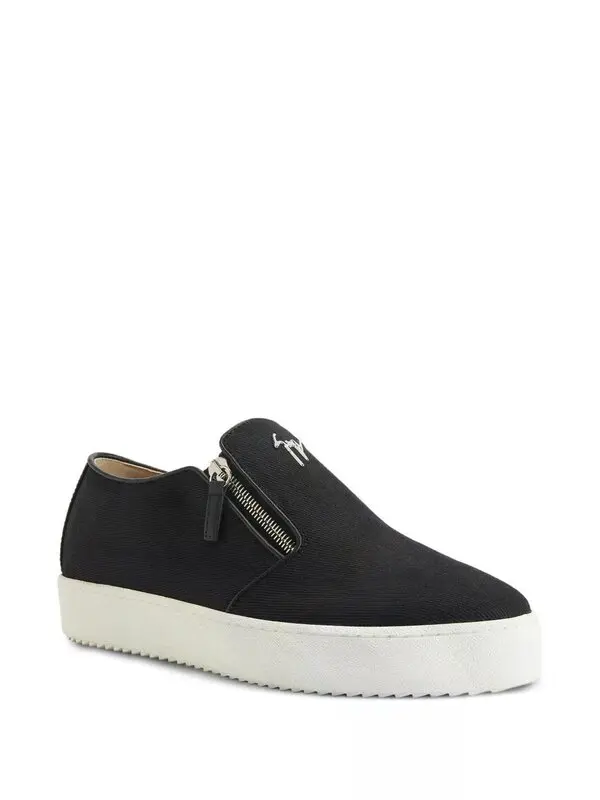 GIUSEPPE ZANOTTI Logo-plaque Slip-on Sneakers - Black