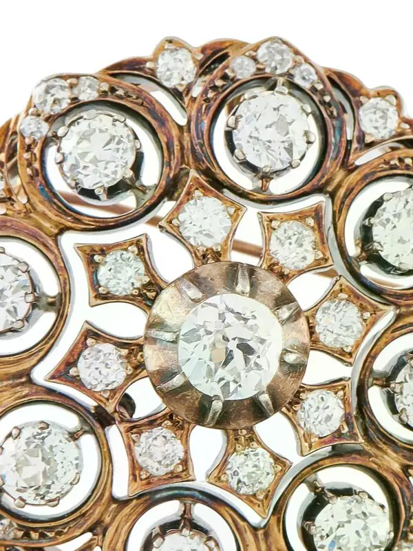 LB EXCLUSIVE Diamond Brooch