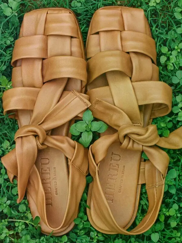 Hereu T-bar Sandals - Brown