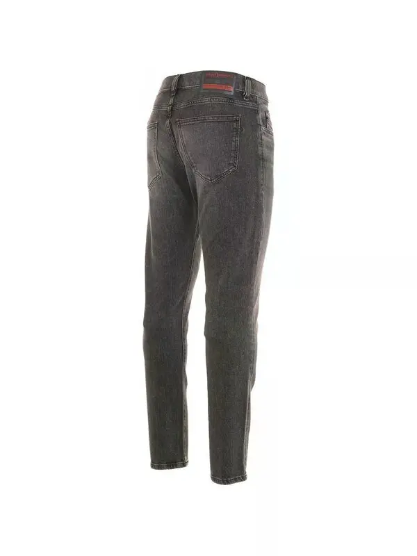 DIESEL® Logo Appliqué Jeans