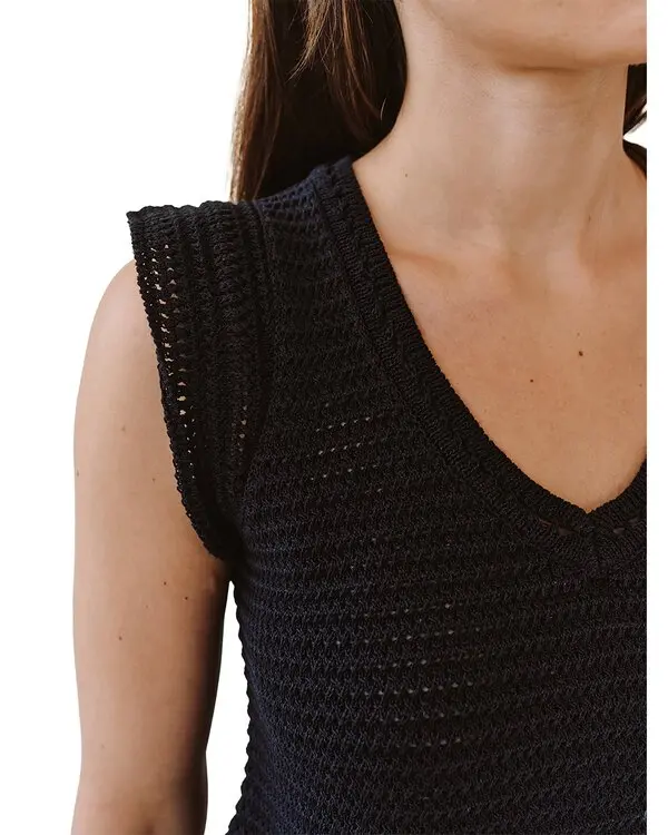 Bella Dahl V-neck Crocheted Top
