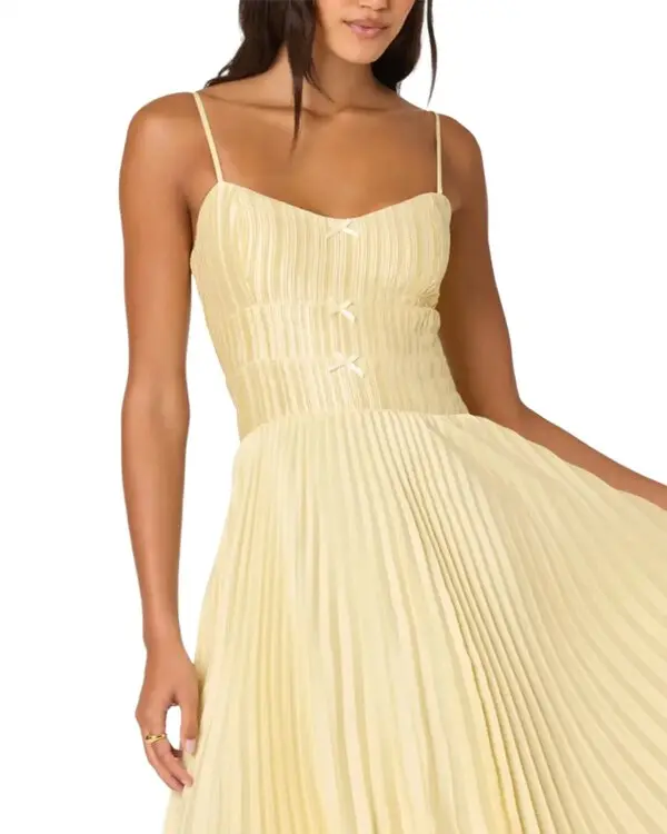 Astr The Label Shionagh Dress - Yellow