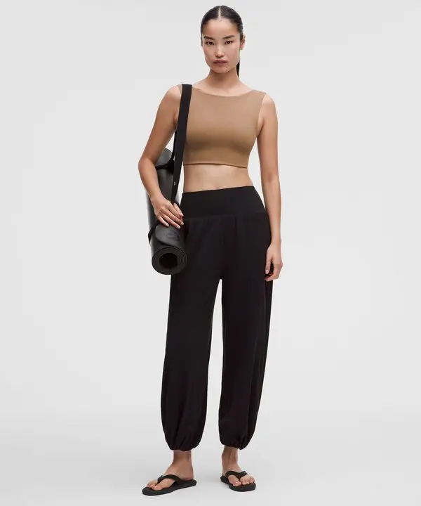 Lululemon Bend This Boat And Scoop Bra - Sand