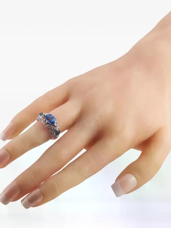 LB EXCLUSIVE Sapphire And Diamond Ring In 18k White Gold