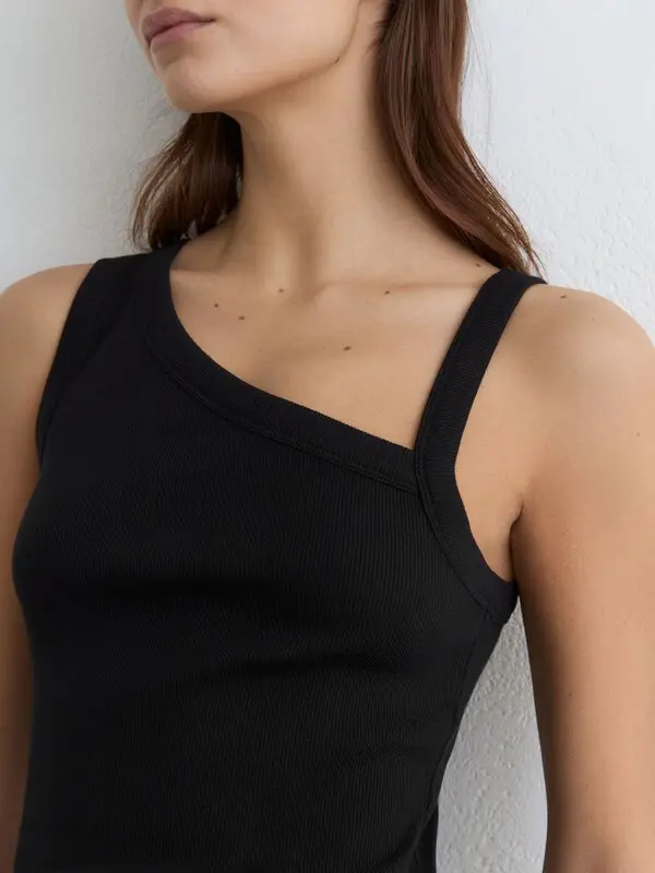 REISS Aysha Stretch-cotton Asymmetric-neck Vest - Black