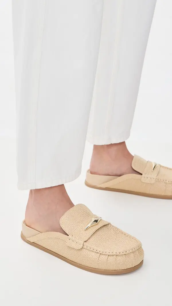 Dolce Vita Jodero Clogs