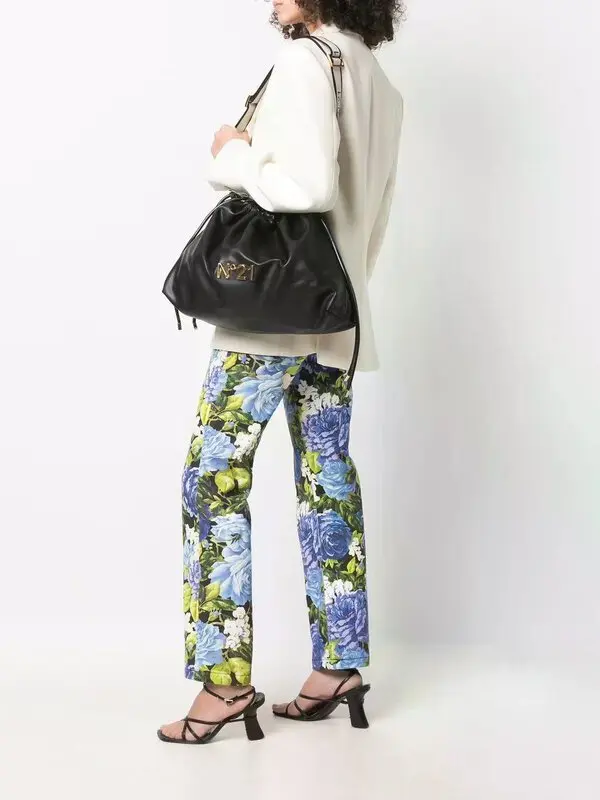 N°21 Drawstring Clutch