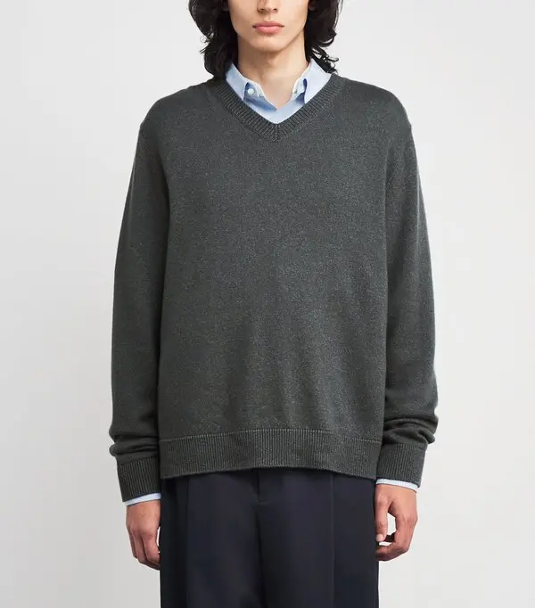 THE ROW Memphis Cashmere Sweater - Grey