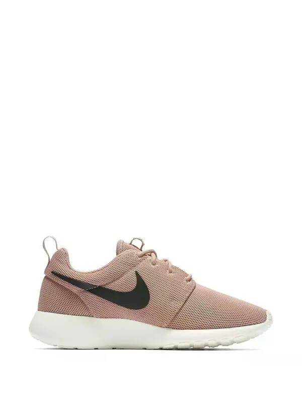 Nike Roshe One Sneakers - Pink