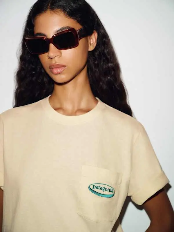 REFORMATION Patagonia Mw '95 Oval Logo Pocket T-shirt