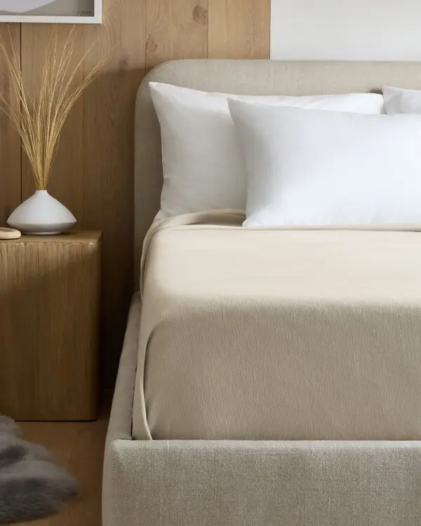 Quince Luxury Bed Blanket - Sand