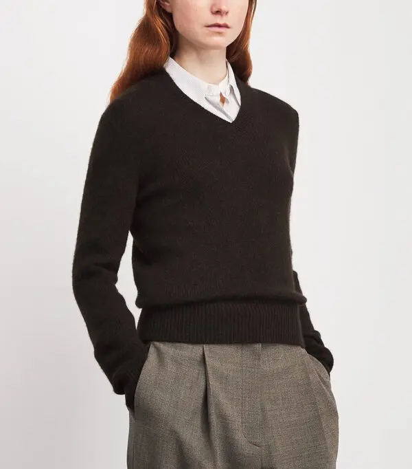 THE ROW Nalini Goat Cashmere Sweater