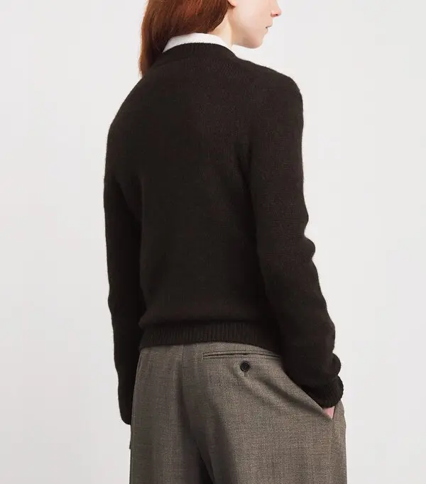 THE ROW Nalini Goat Cashmere Sweater