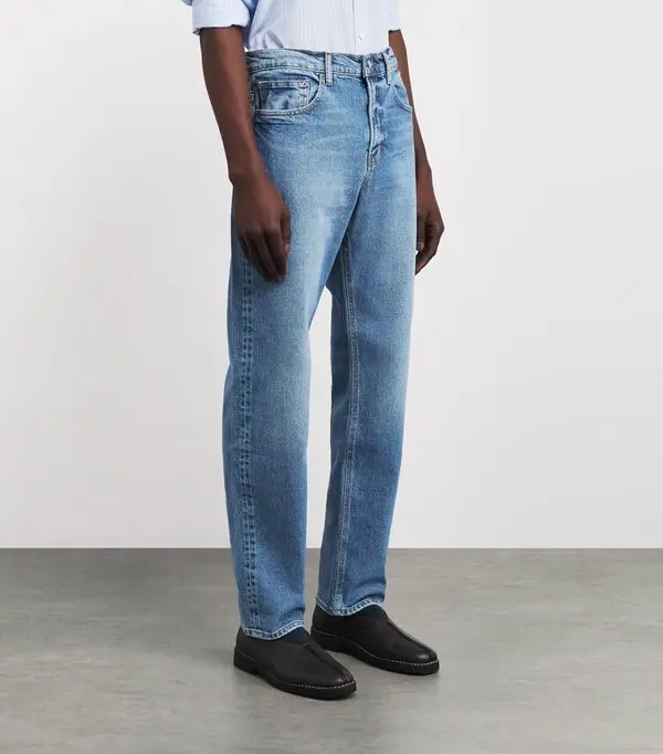 FRAME The Straight Jeans
