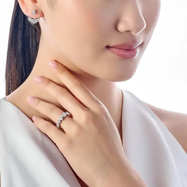 ANABELA CHAN Diamond & 18k White Gold Snowflower Ear Jackets - Silver