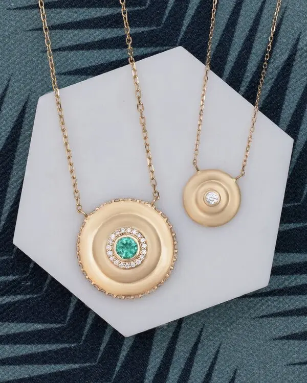 CAMPBELL + CHARLOTTE Diamond And 14k Evolve Disc Pendant Necklace - Gold