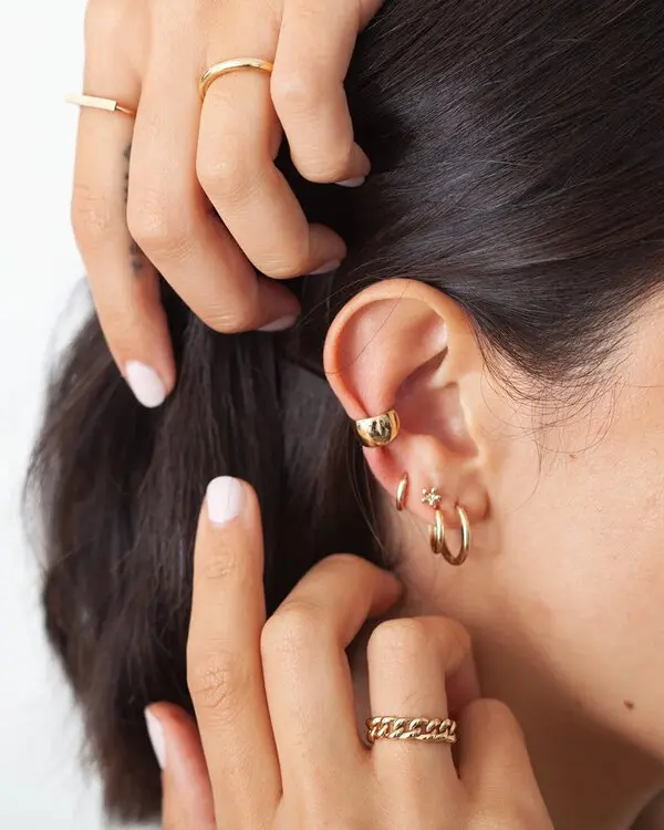 ZOE LEV 14k Small Hoop Earrings