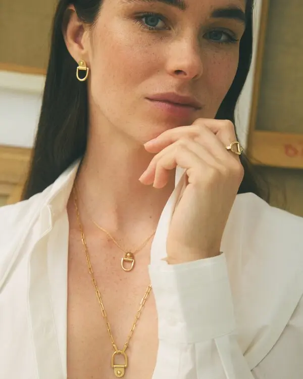 STATEMENT 18k Rivet Lm Pendant Necklace - Gold
