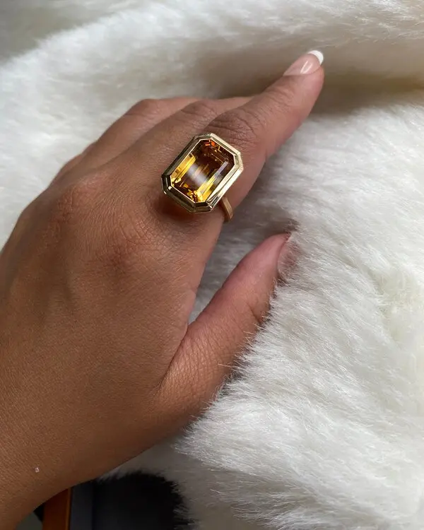 Goshwara Citrine & 18k Gold Manhattan Ring - Yellow