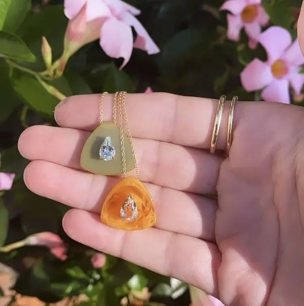 RUVEIL Bakelite & Morganite 14k Gold Reverie Pendant Necklace