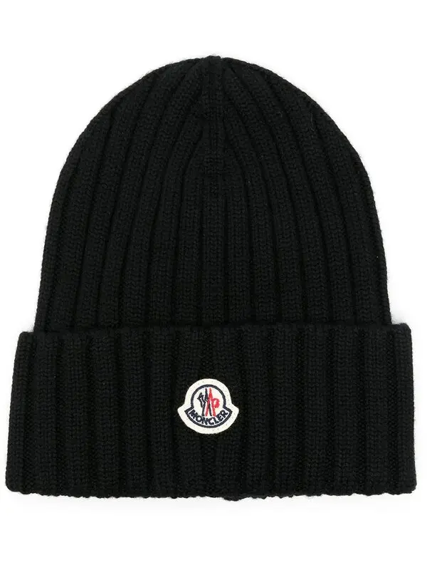 Moncler Ribbed Logo Beanie - Black