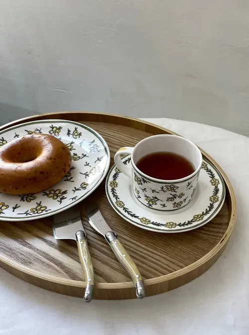 TWIG NEW YORK Heritage Daisy Chain Cup And Saucer