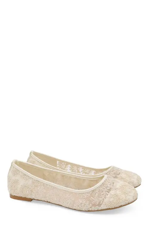 KAILEE P Baba Crochet Lace Ballet Flats - Ivory