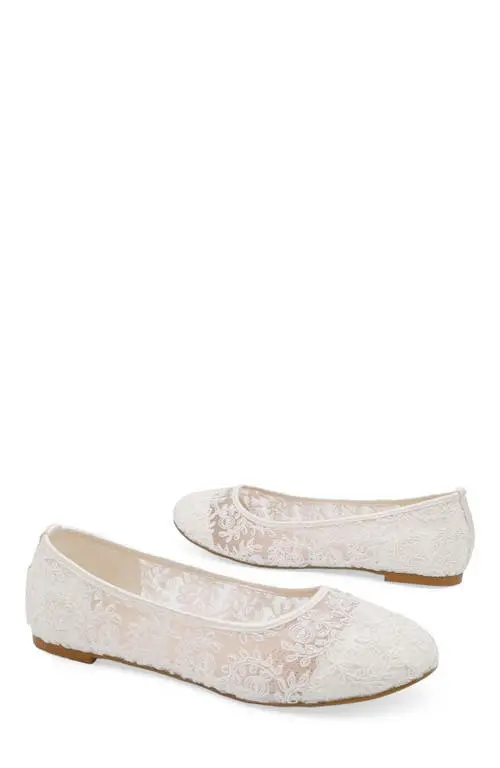 KAILEE P Crochet Lace Ballet Flats - White