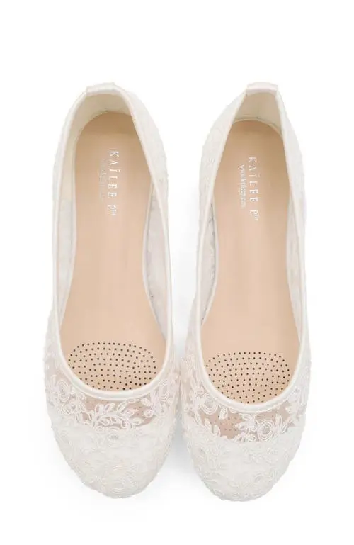 KAILEE P Crochet Lace Ballet Flats - White