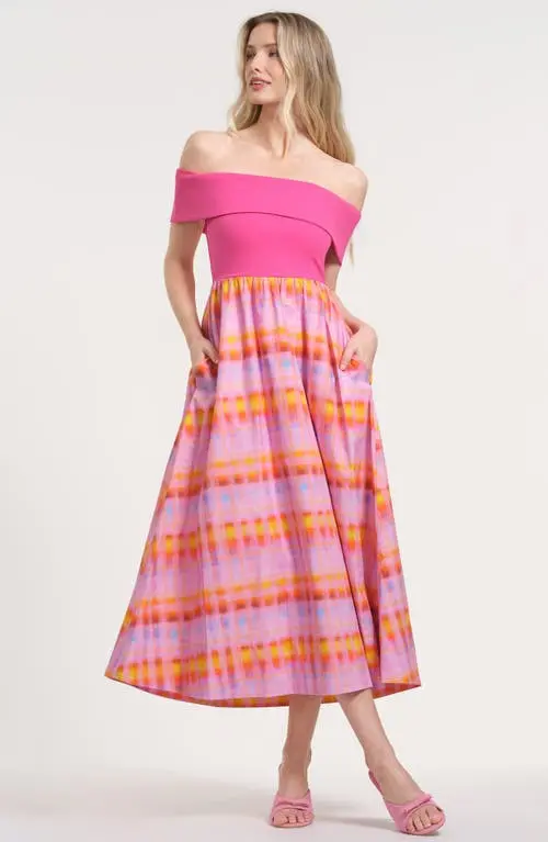 isaac mizrahi pink dress Being pretty in is always in season. This #BreastCancerAwarenessMonth and beyond, be sure to prioritize your health and put your best foot forward when it comes to self care Silk Faille Isaac Mizrahi Live! Petite Clubhouse
