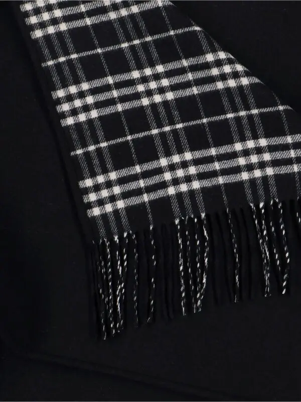 Burberry Reversible "check" Cape