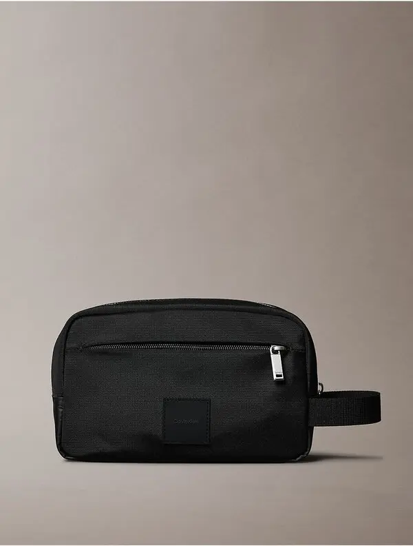 Calvin Klein Utility Dopp Kit - Black