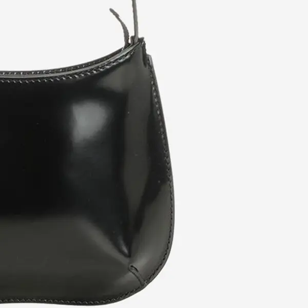 Jacquemus Le Petit Bisou Shoulder Bag - Black