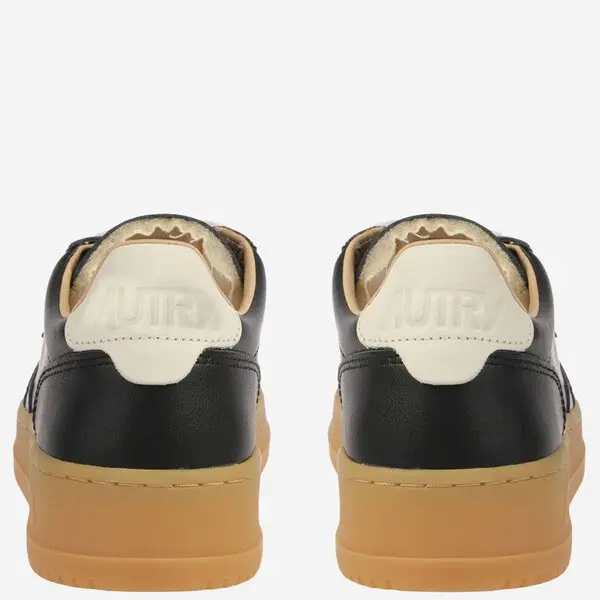 AUTRY Medalist Low Sneakers - Black