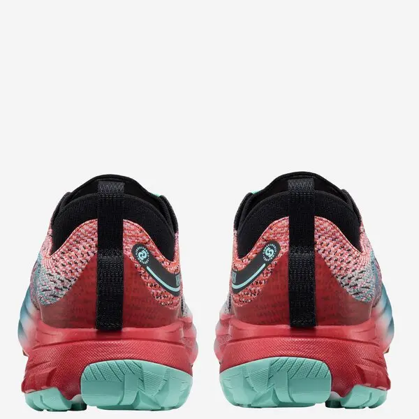 Keen Seek Sneakers - Red