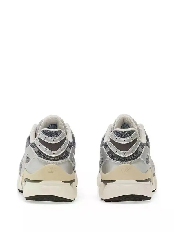 KARHU Super Fulcrum Sneakers - Silver