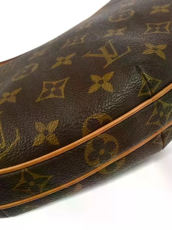 LOUIS VUITTON 2002 Pm Croissant Monogram Shoulder Bag