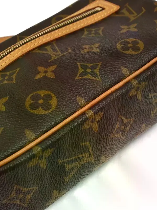 LOUIS VUITTON 2002 Pochette Cite Monogram Canvas Shoulder Bag