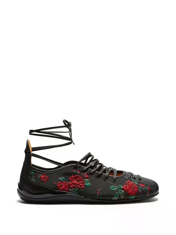 LILI CURIA Isolde Rose Jacquard Ballet Sneakers - Black