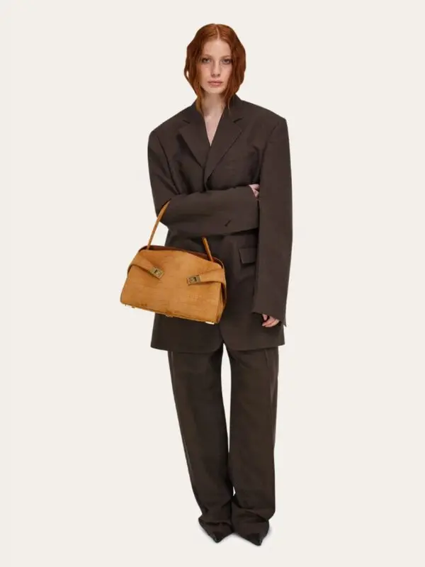 FERRAGAMO Natural Hug Soft Shoulder Bag - Brown