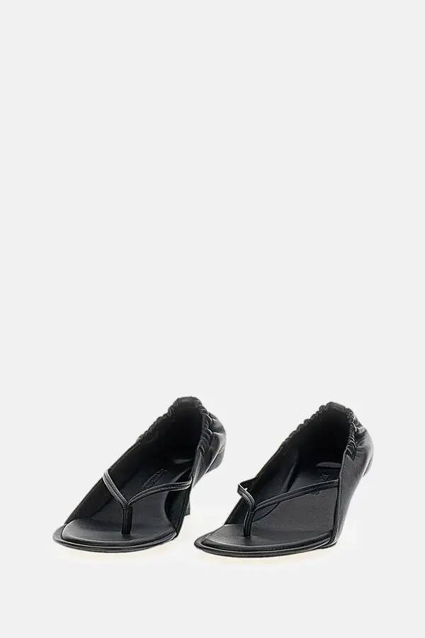 Jacquemus Nu-pieds B Flip-flop Sandals - Black