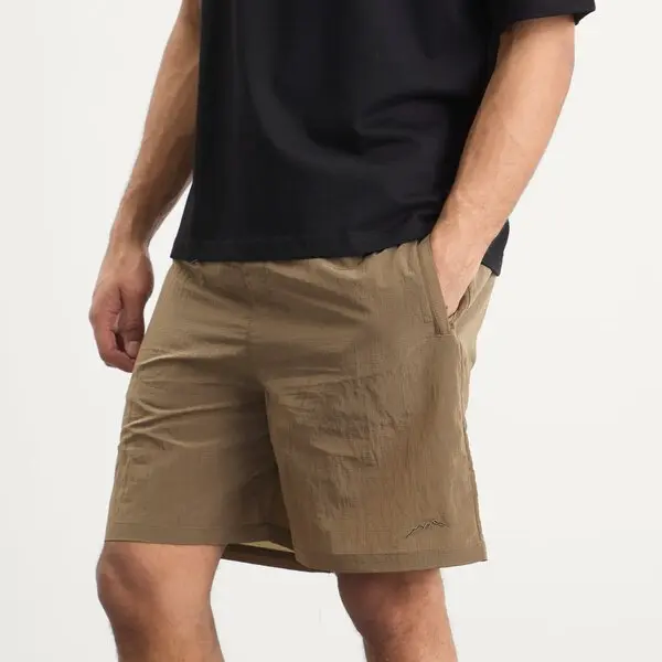 MELLOW CLO Ramble Shorts - Beige